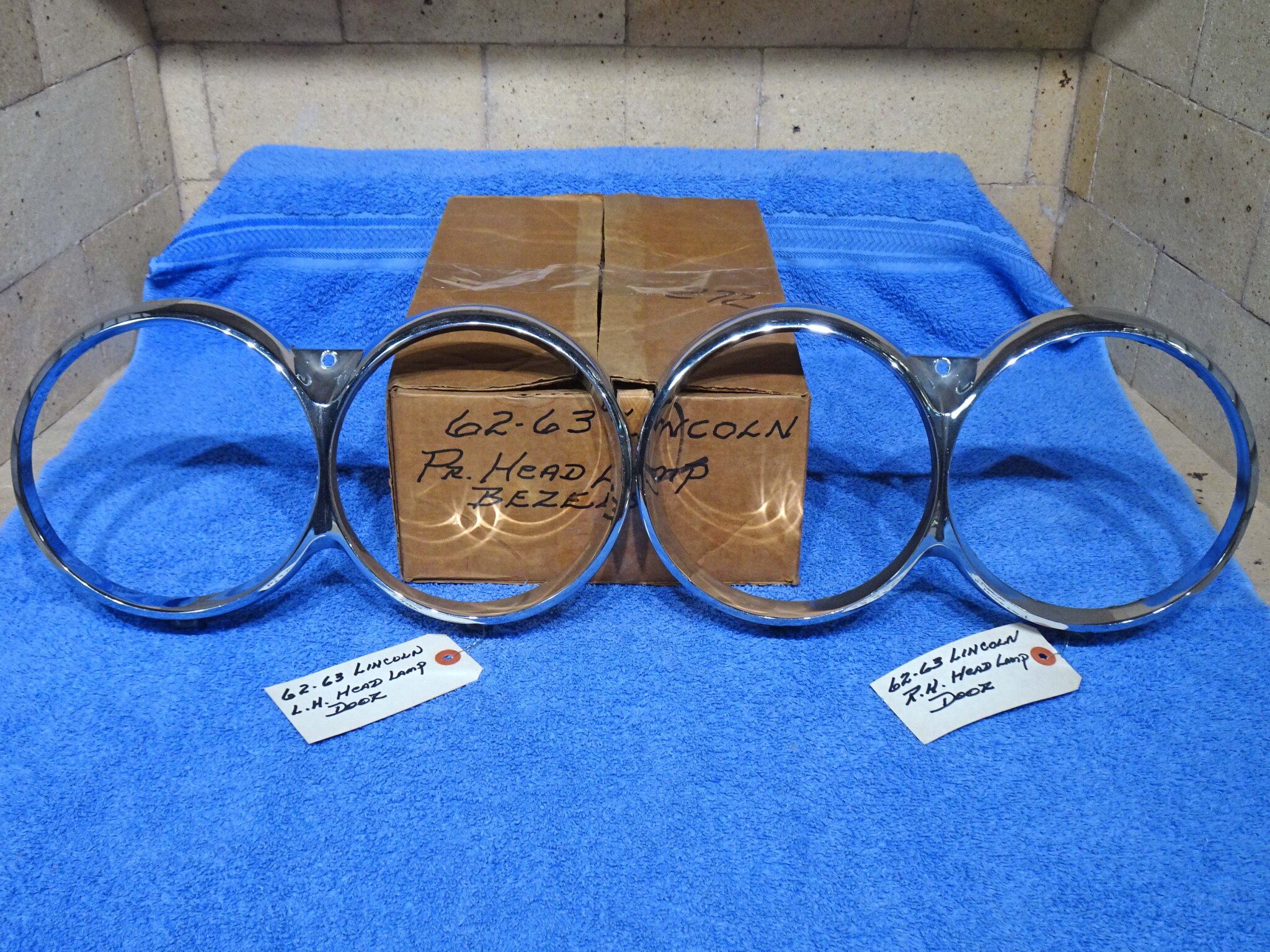 1962 1963 1964 Lincoln Continental Chrome Headlamp Bezels NICE ...