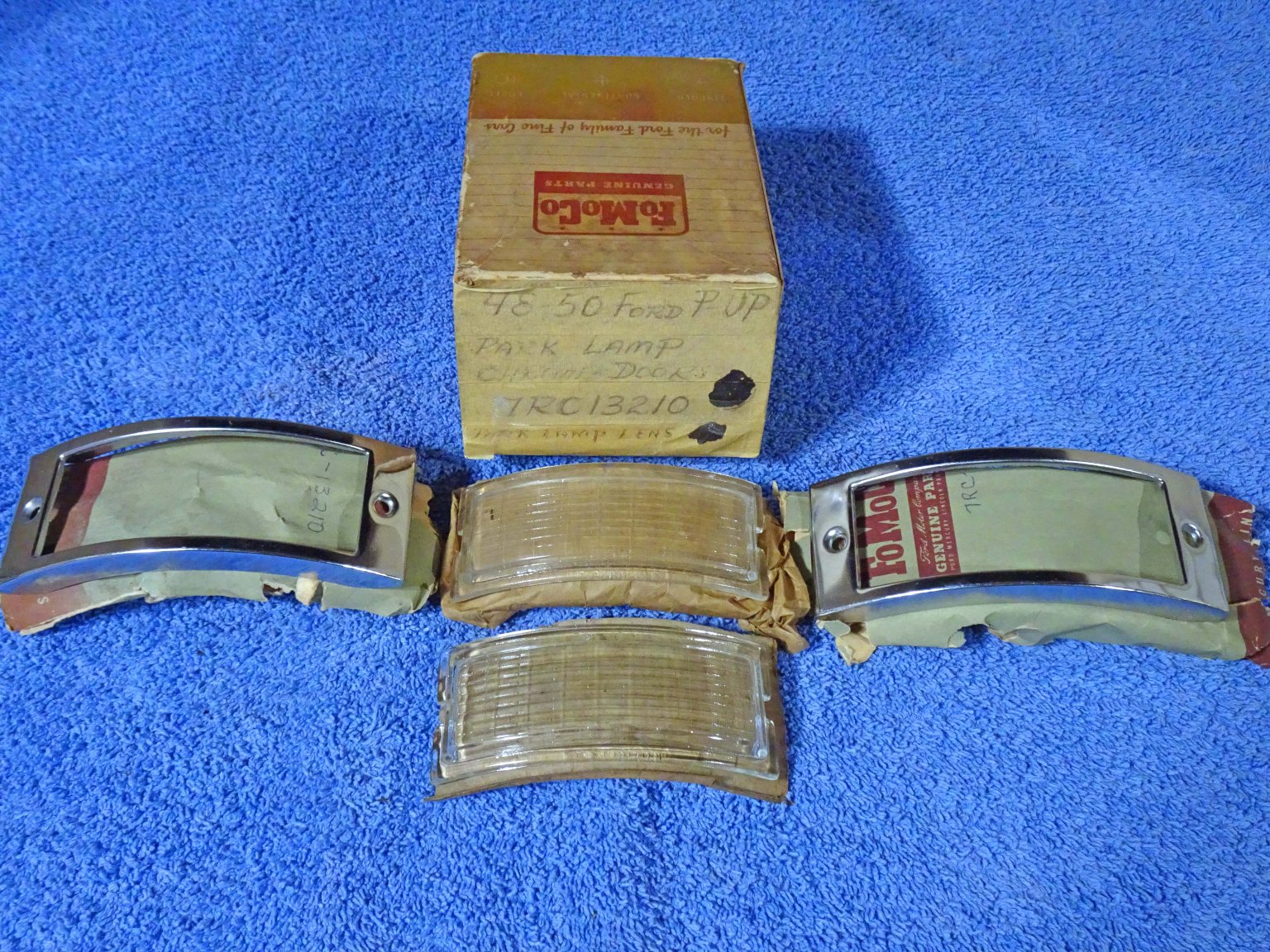 1948 1949 1950 Ford Truck FoMoCo Front Park Light Lamp Chrome Door ...